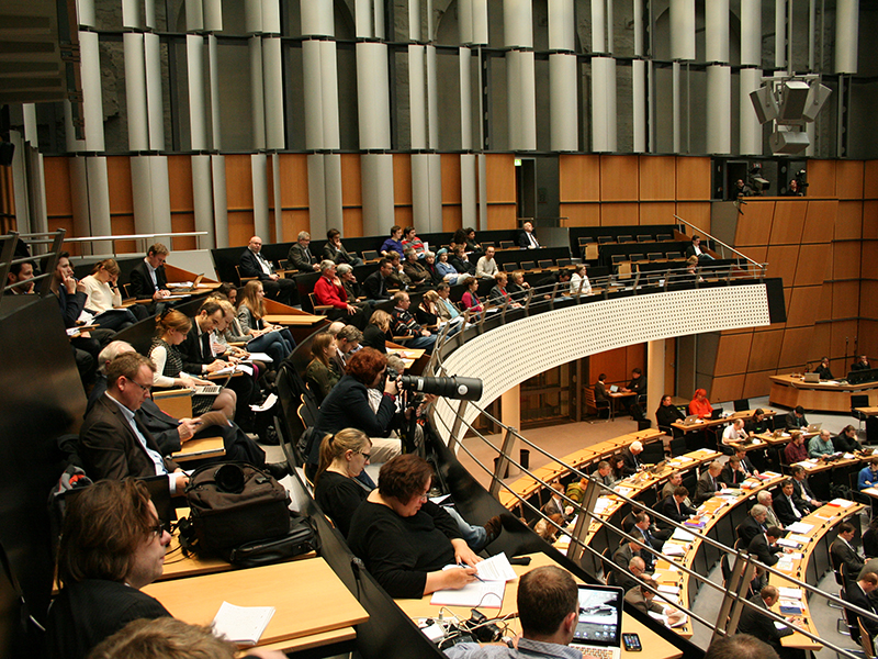 Das Abgeordneten∙haus von Berlin in Leichter Sprache – Abgeordnetenhaus ...